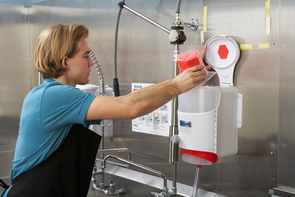 Apex™ Solid Quat Broad Range Sanitizer (Keystone)